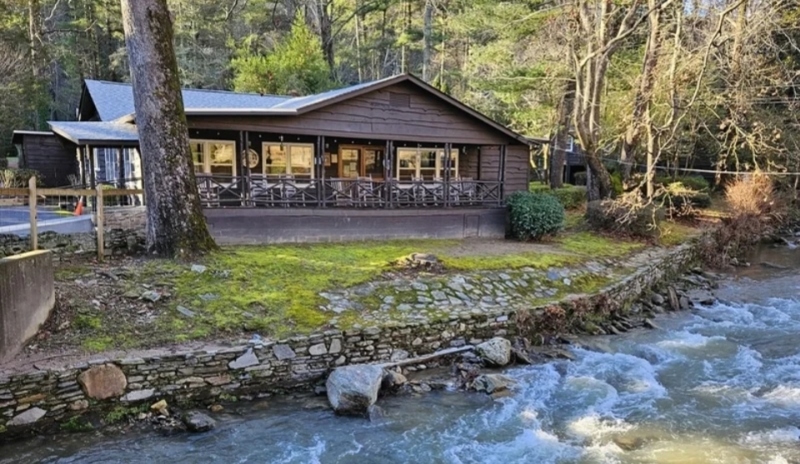 Caro-Mi Dining Room to celebrate 80th year in new location | The Tryon ...